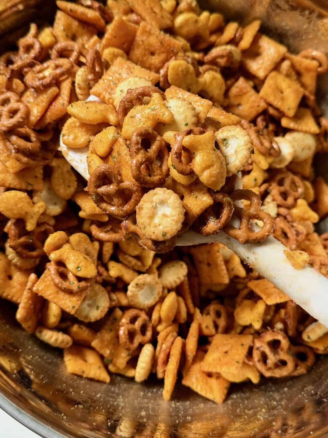 Homemade Cheez-It Ranch Snack Mix - Carol Bee Cooks
